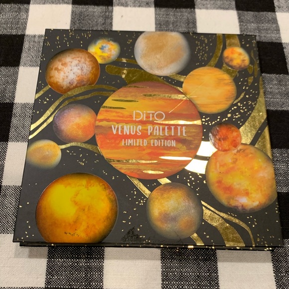 Dito | Makeup | Dito Limited Edition Venus 2 Shade Palette | Poshmark